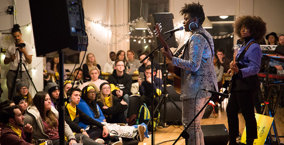 Raise Money for Human Rights - Amnesty International Canada